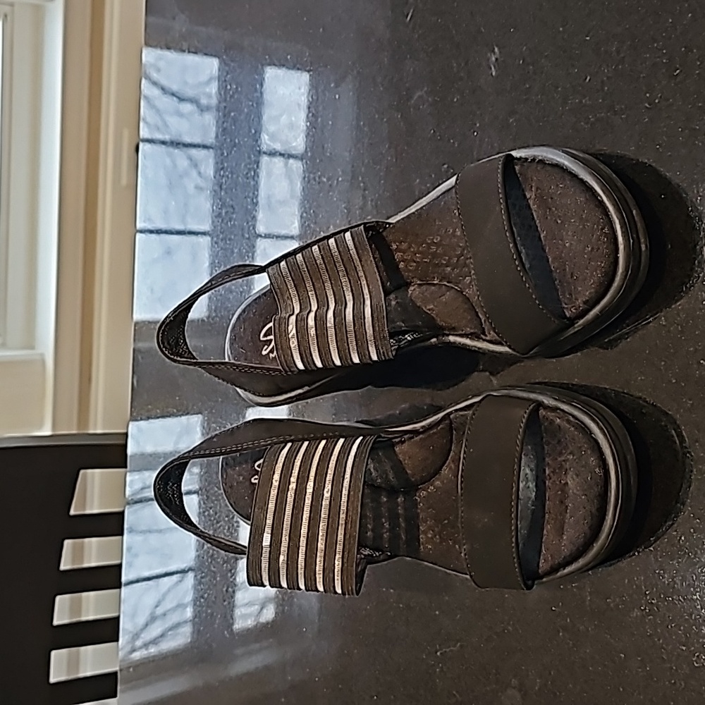 Skechers Cali Women's Rumblers Sci-Fi Wedge Sandal - Gem